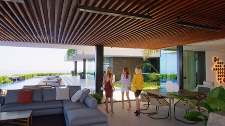 Watch Selling Sunset | Netflix Official Site